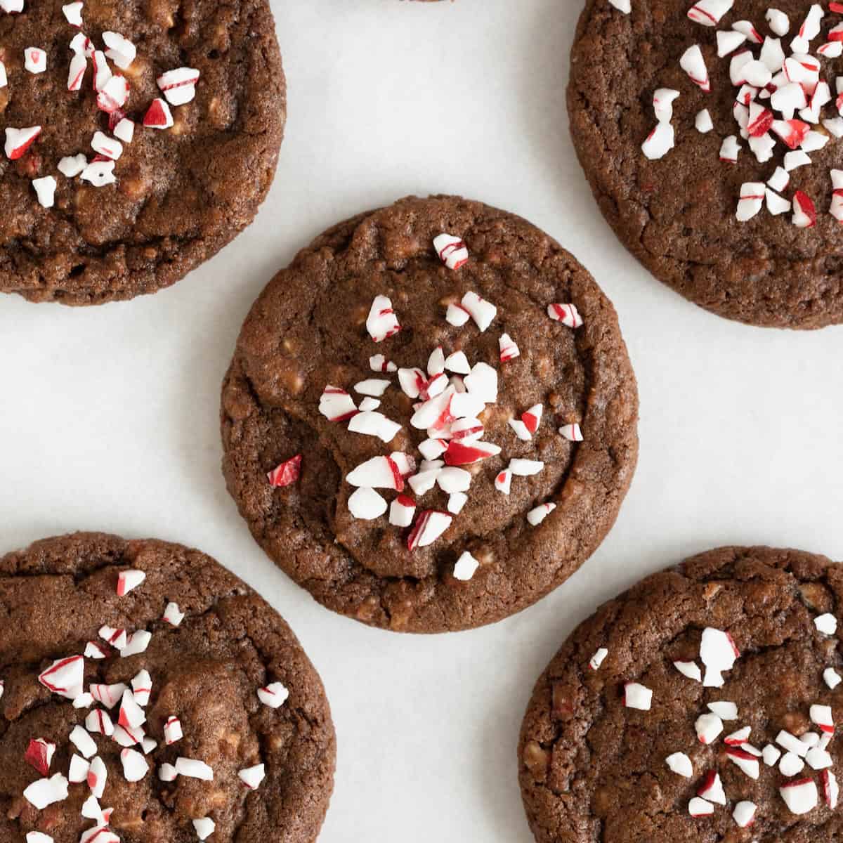 Chocolate Peppermint Crunch Cookies - The BakerMama