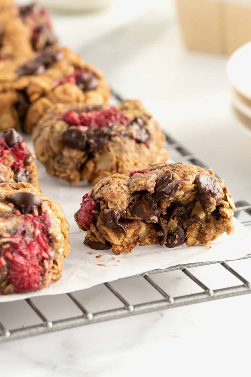 Flourless Dark Chocolate Raspberry Oatmeal Cookies - The BakerMama
