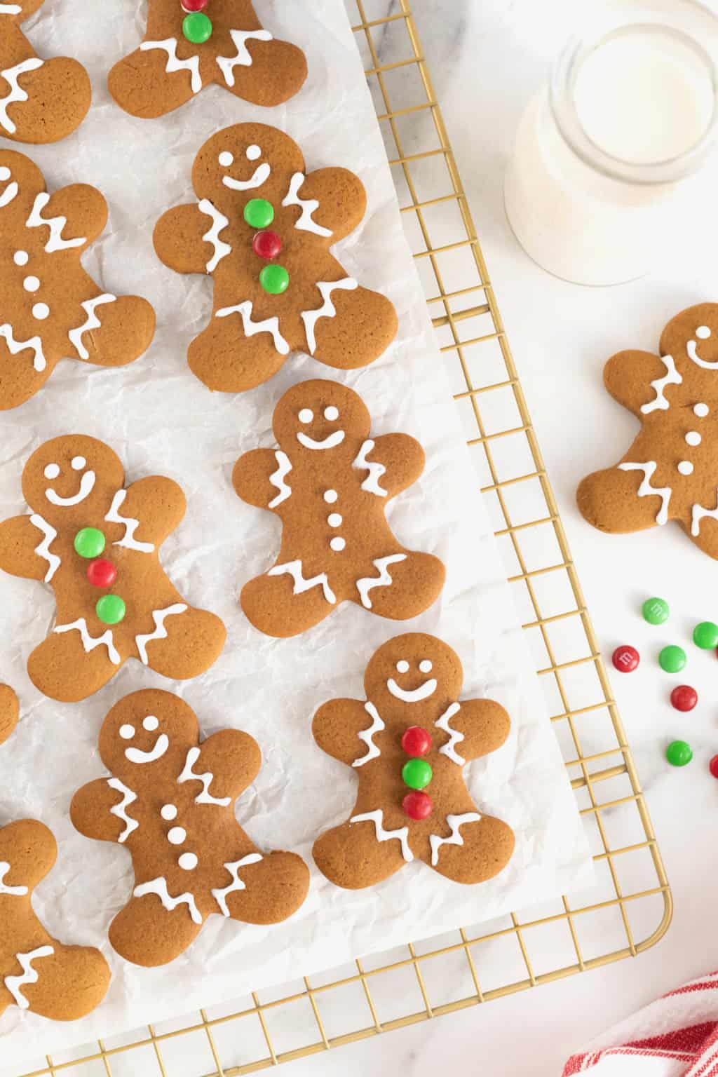 Chewy Gingerbread Men Cookies