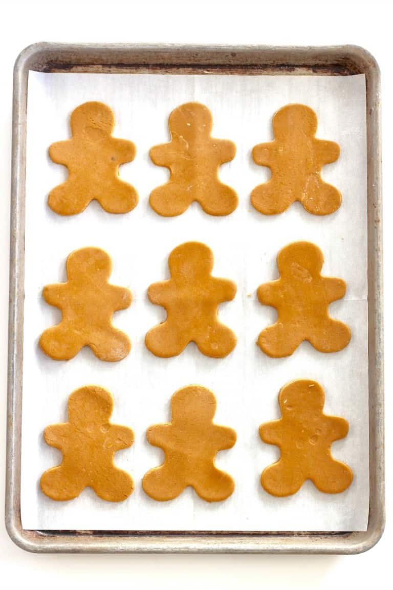 Gingerbread Men Cookies - The BakerMama
