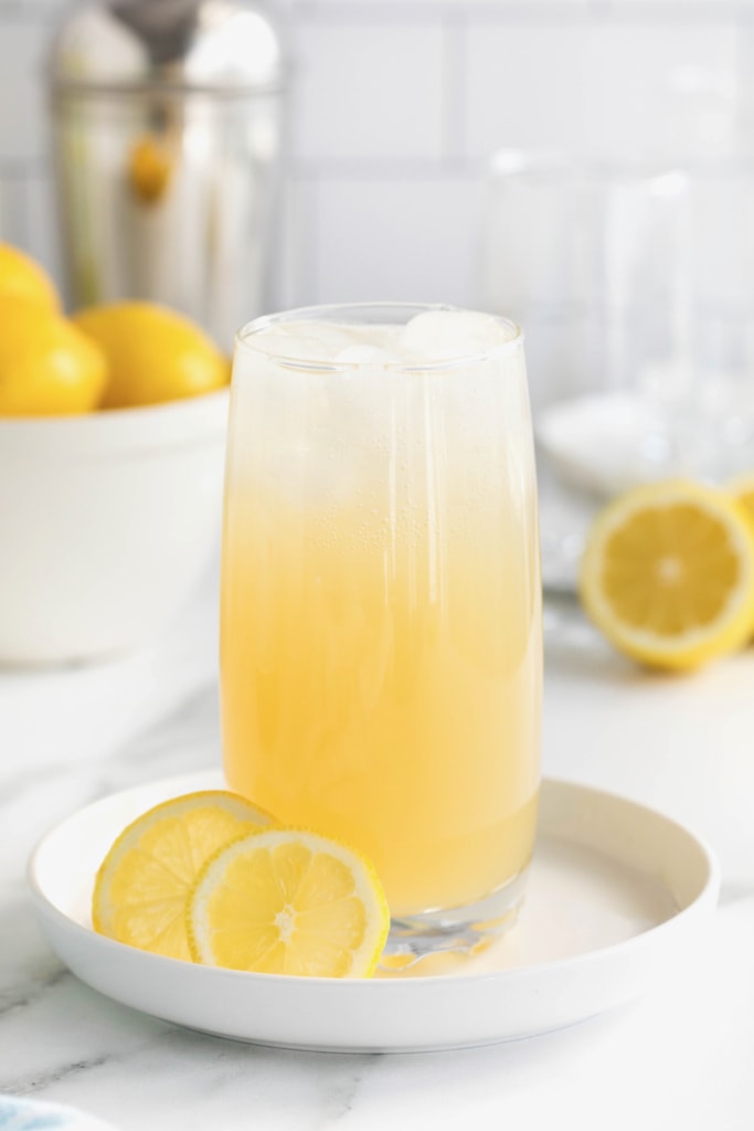 Zesty Lemonade Cocktail - The BakerMama