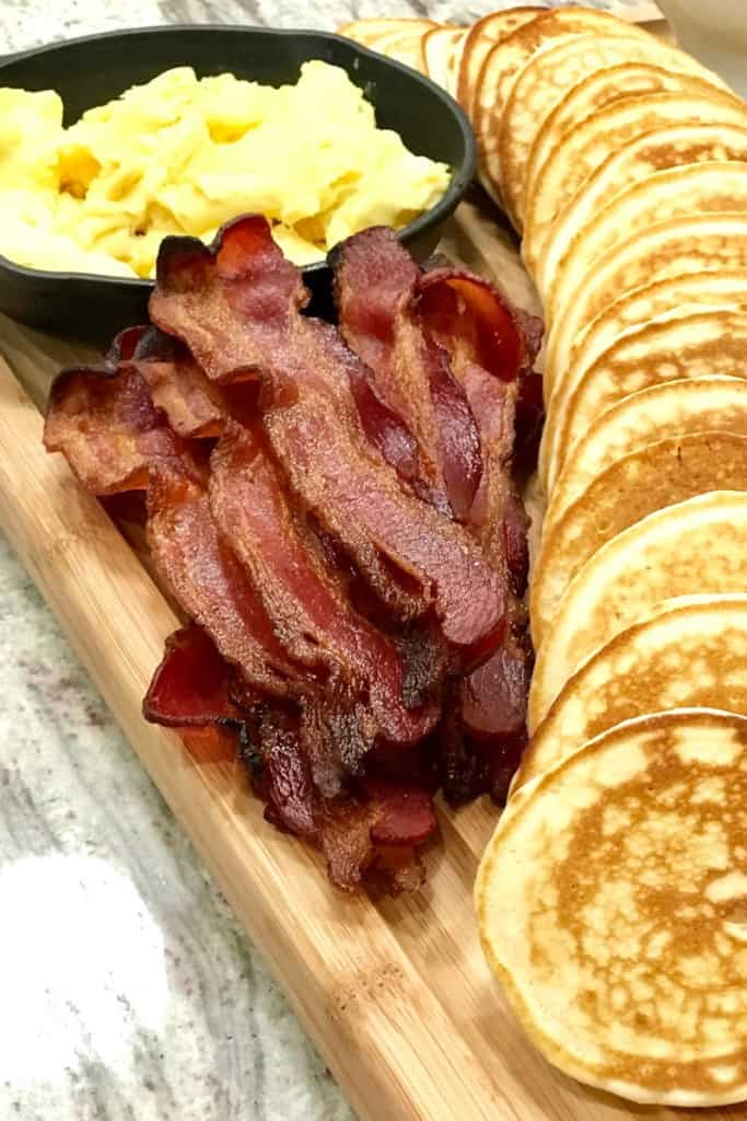 PANCAKE BOARD FOR BREAKFAST - Recipes My Era