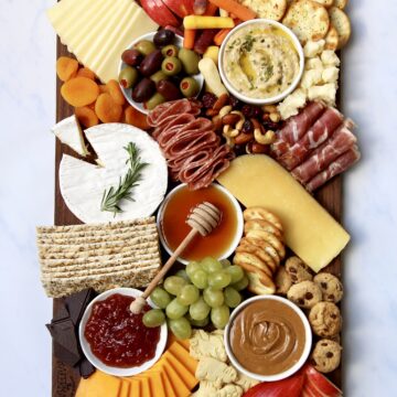 The Ultimate Holiday Grazing Board - The BakerMama