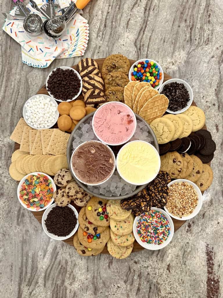 Build-Your-Own Cookie Ice Cream Sandwich Board - The BakerMama