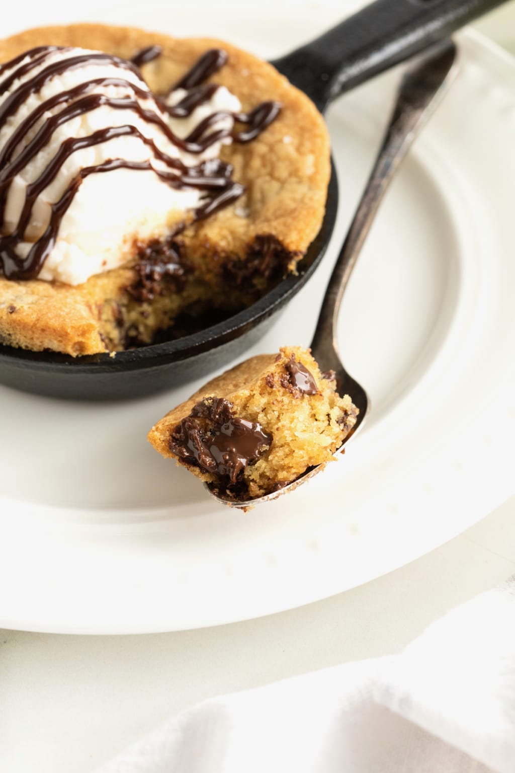 Mini Skillet Chocolate Chip Cookie Sundaes - The BakerMama