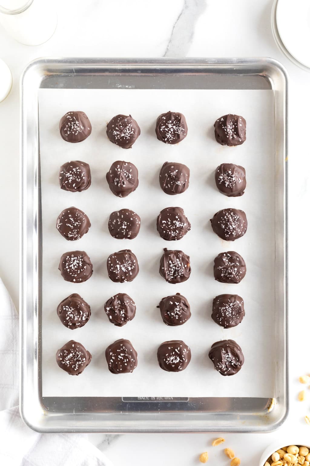 Take 5 Candy Bar Bites - The BakerMama