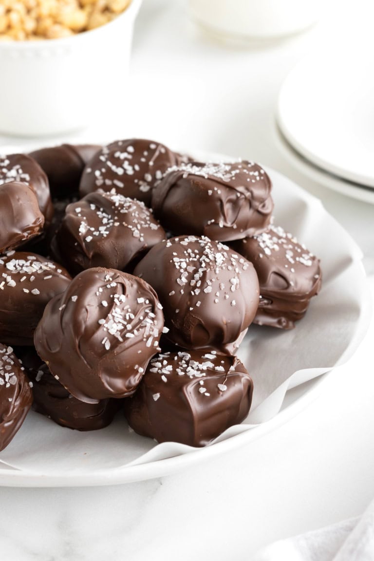 Take 5 Candy Bar Bites - The BakerMama