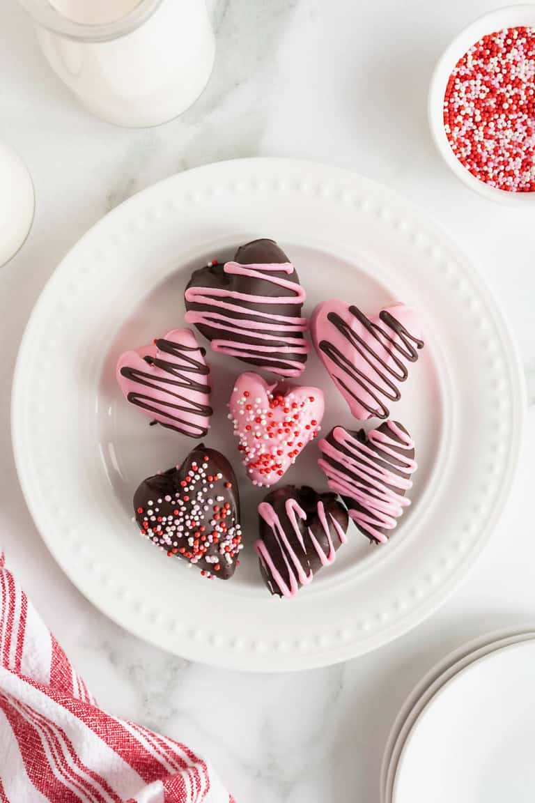 Heart-Shaped Chocolate Covered Strawberries - The BakerMama