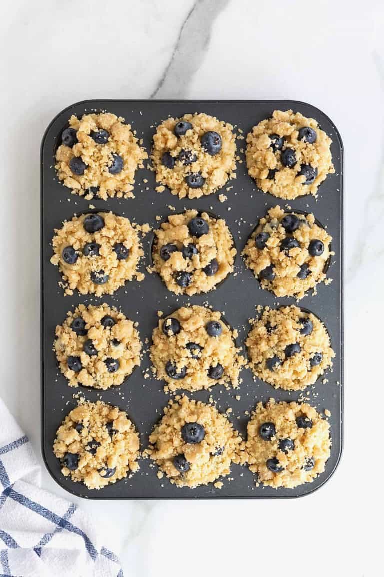 How to Make a Simple Streusel - The BakerMama