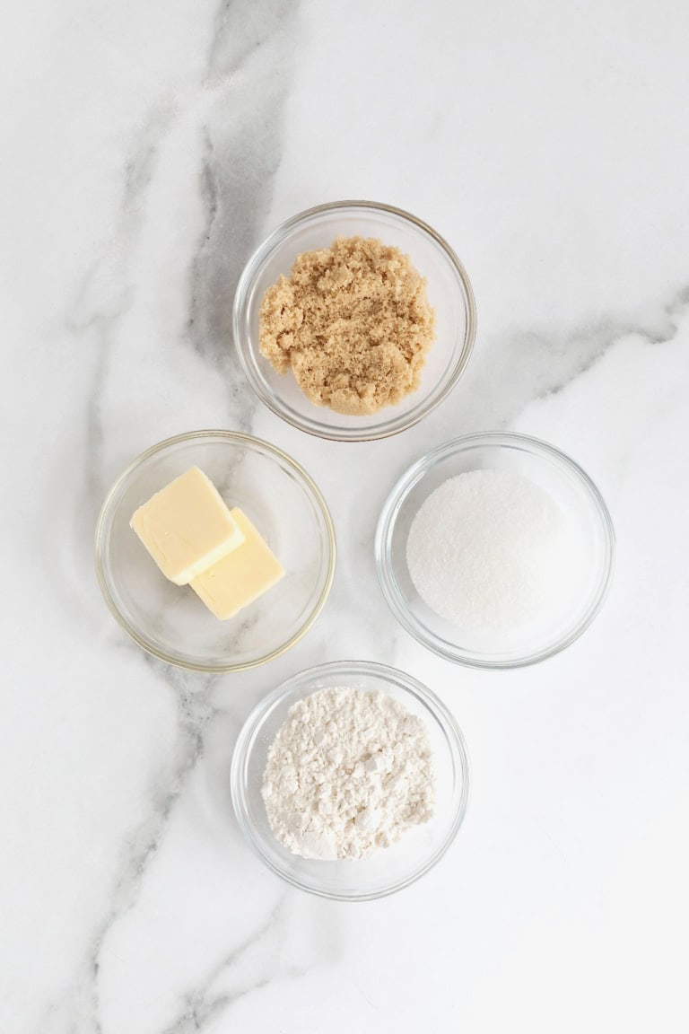 How to Make a Simple Streusel - The BakerMama